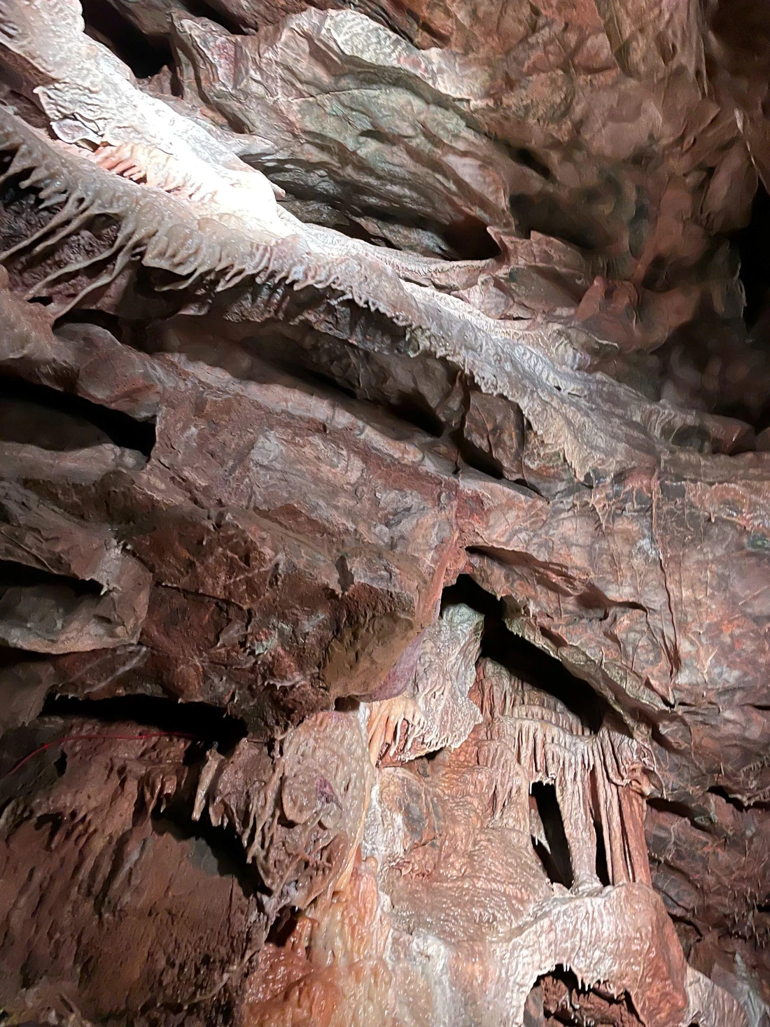 Mygiospilios Cave - Discover Crete