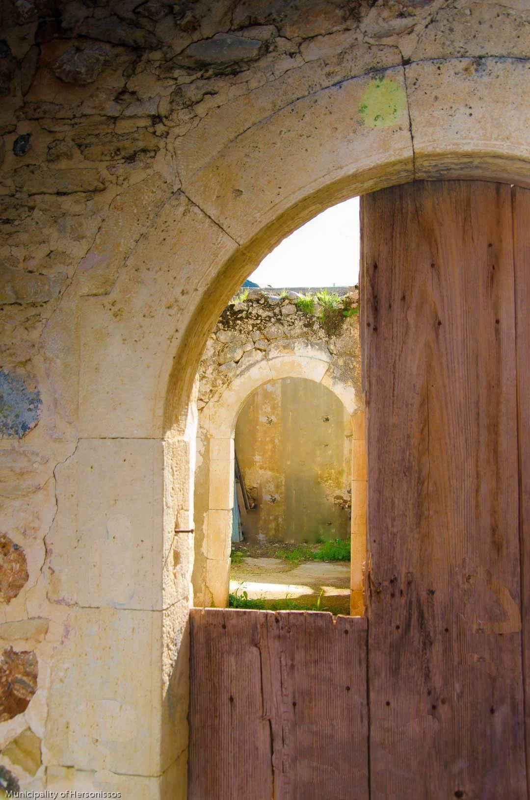 Η βασίλισσα του τουρισμού: η Χερσόνησος! - Discover Crete