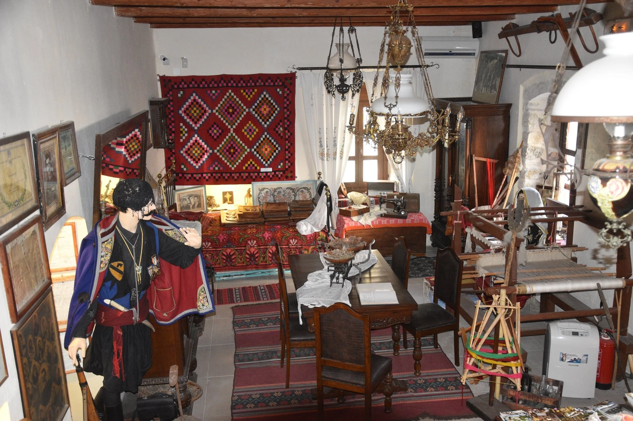 Folklore and Geological Museum of Zaros - Discover Crete
