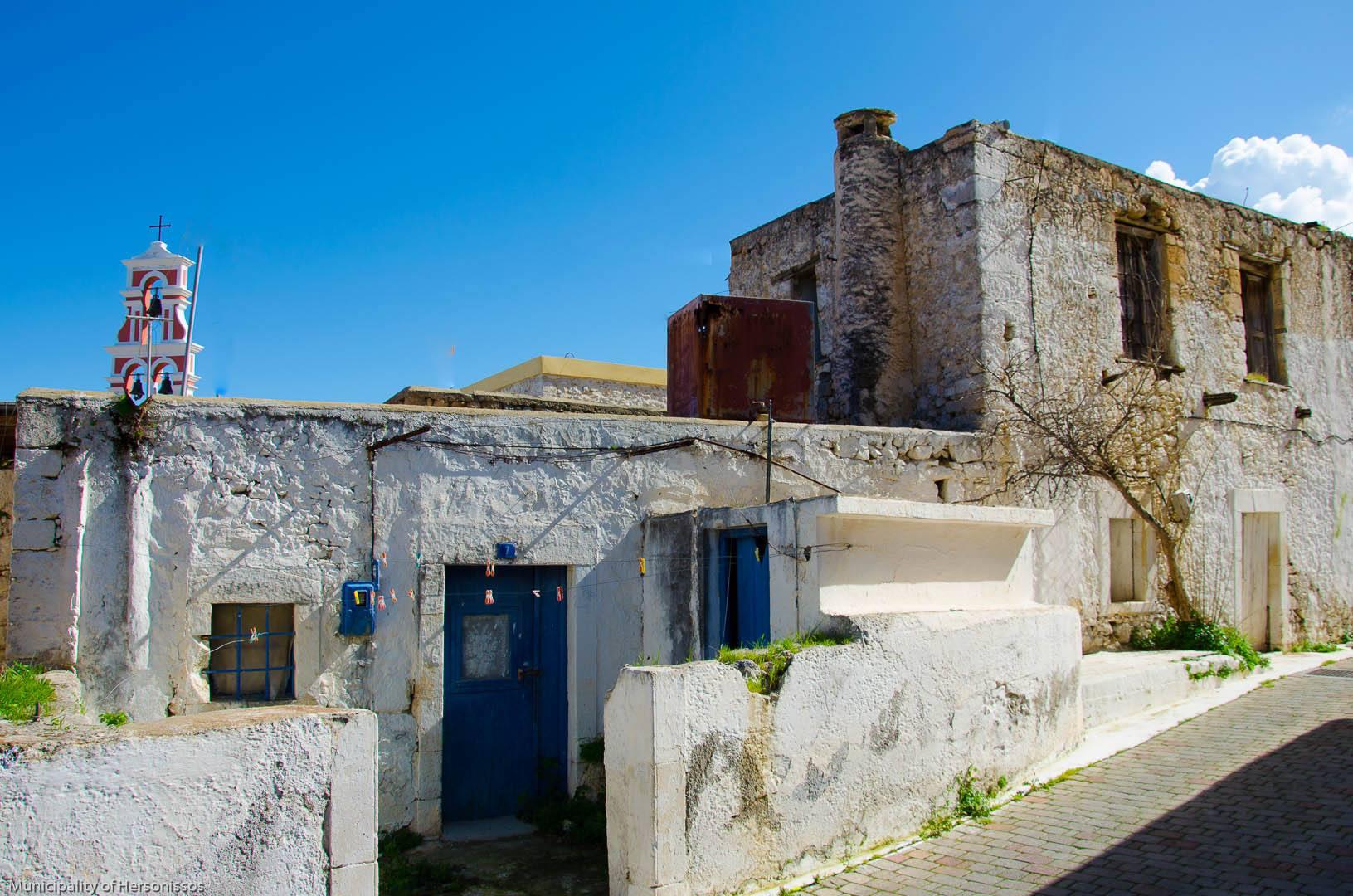 The Traditional Settlement of Piskopiano - Discover Crete