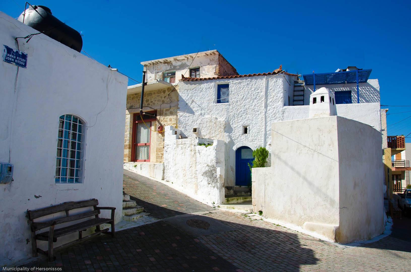 The Traditional Settlement of Piskopiano - Discover Crete