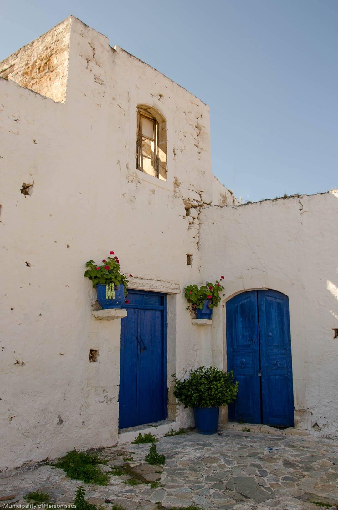 The Traditional Settlement of Piskopiano - Discover Crete