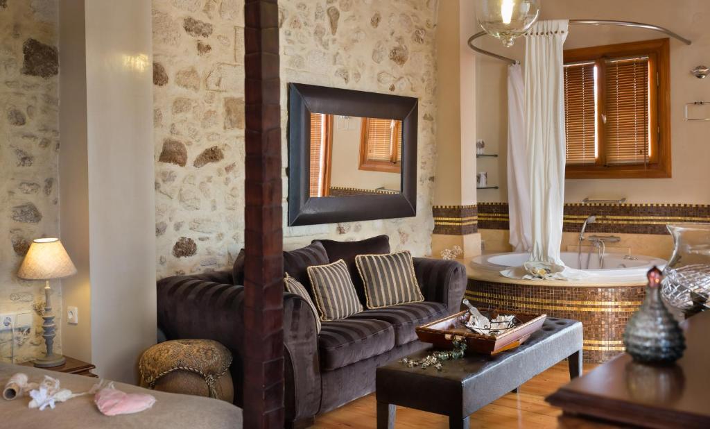 Avli Lounge Apartments - Rethymno - Discover Crete