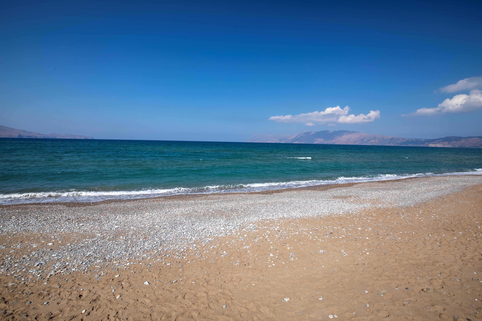 Livadia Beach: Expansive Sands Adjacent to the Stadium - Discover Crete