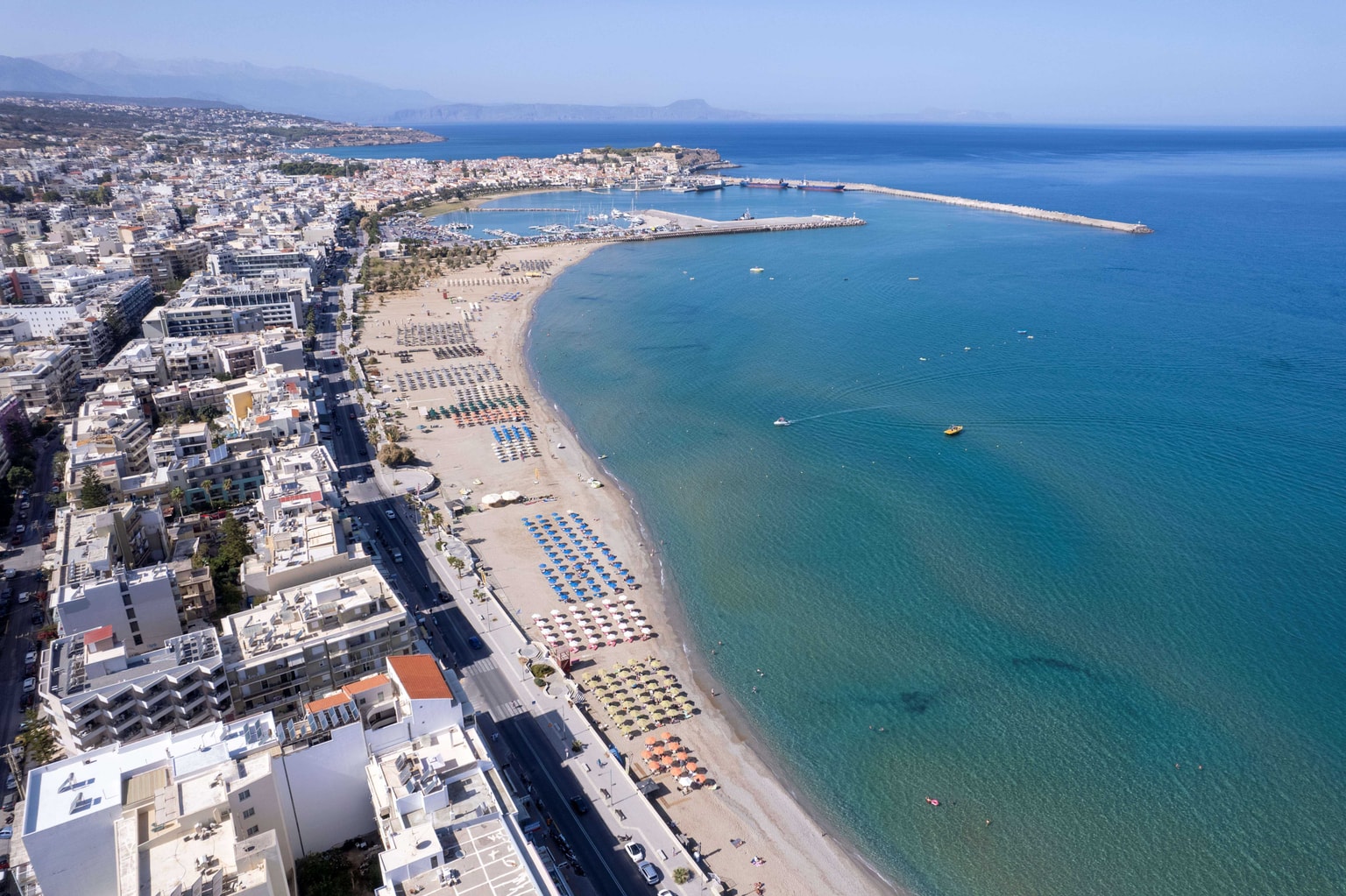 Pervolia Beach: A Convenient Coastal Retreat Near the City - Discover Crete