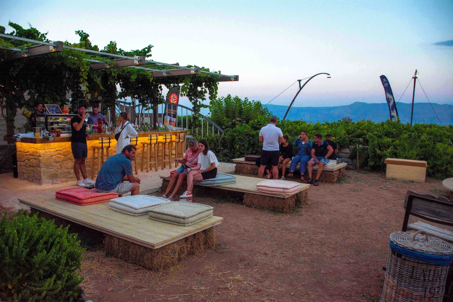 Gramvousa Restaurant: The essential stop in Kalyviani Kissamos ...