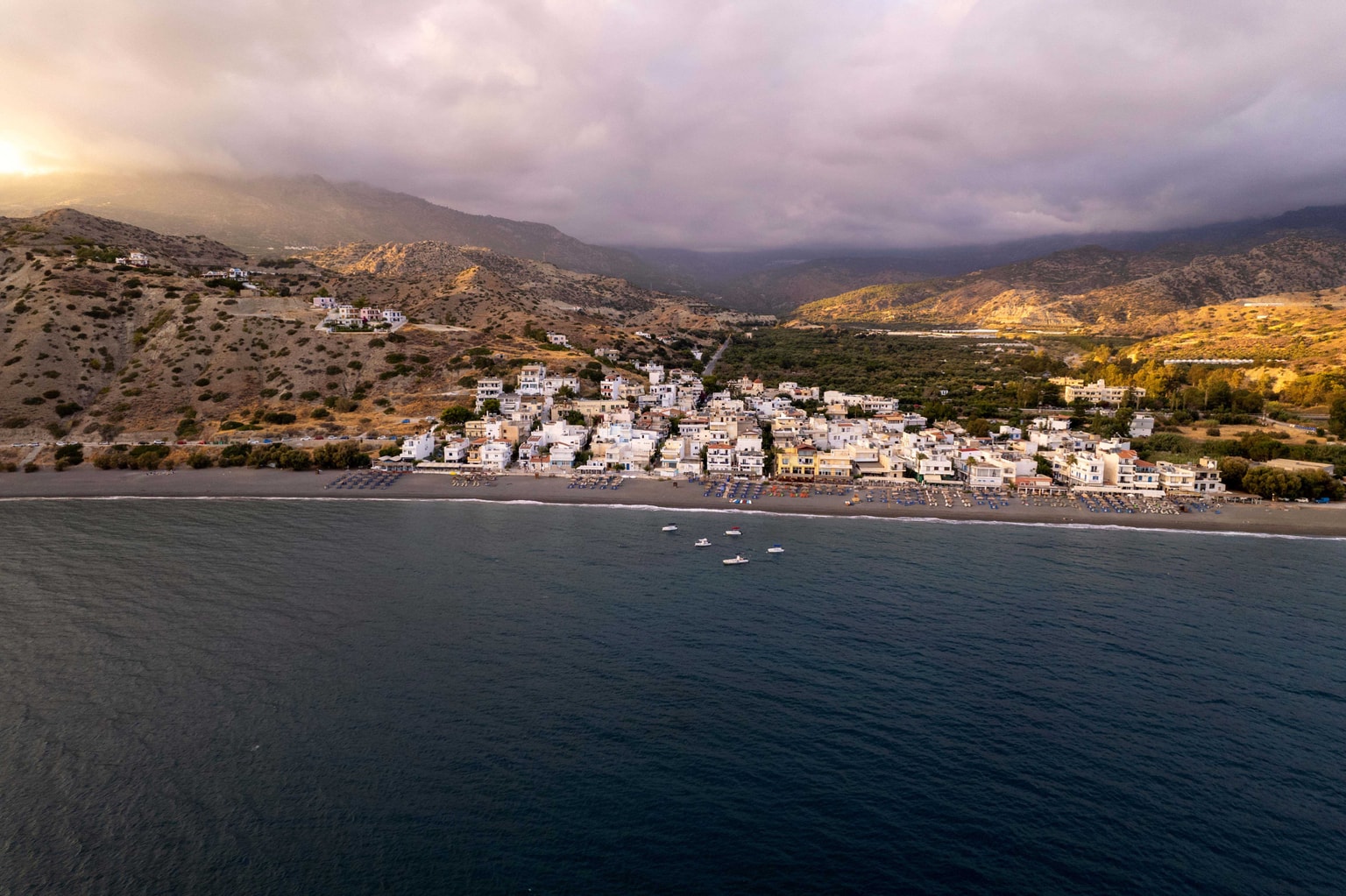 Mirtos: Dive into Good Food - Discover Crete