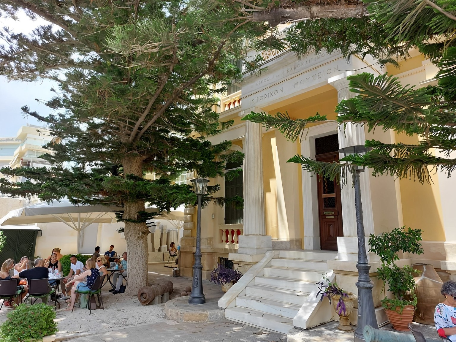 Historical Museum of Crete - Discover Crete