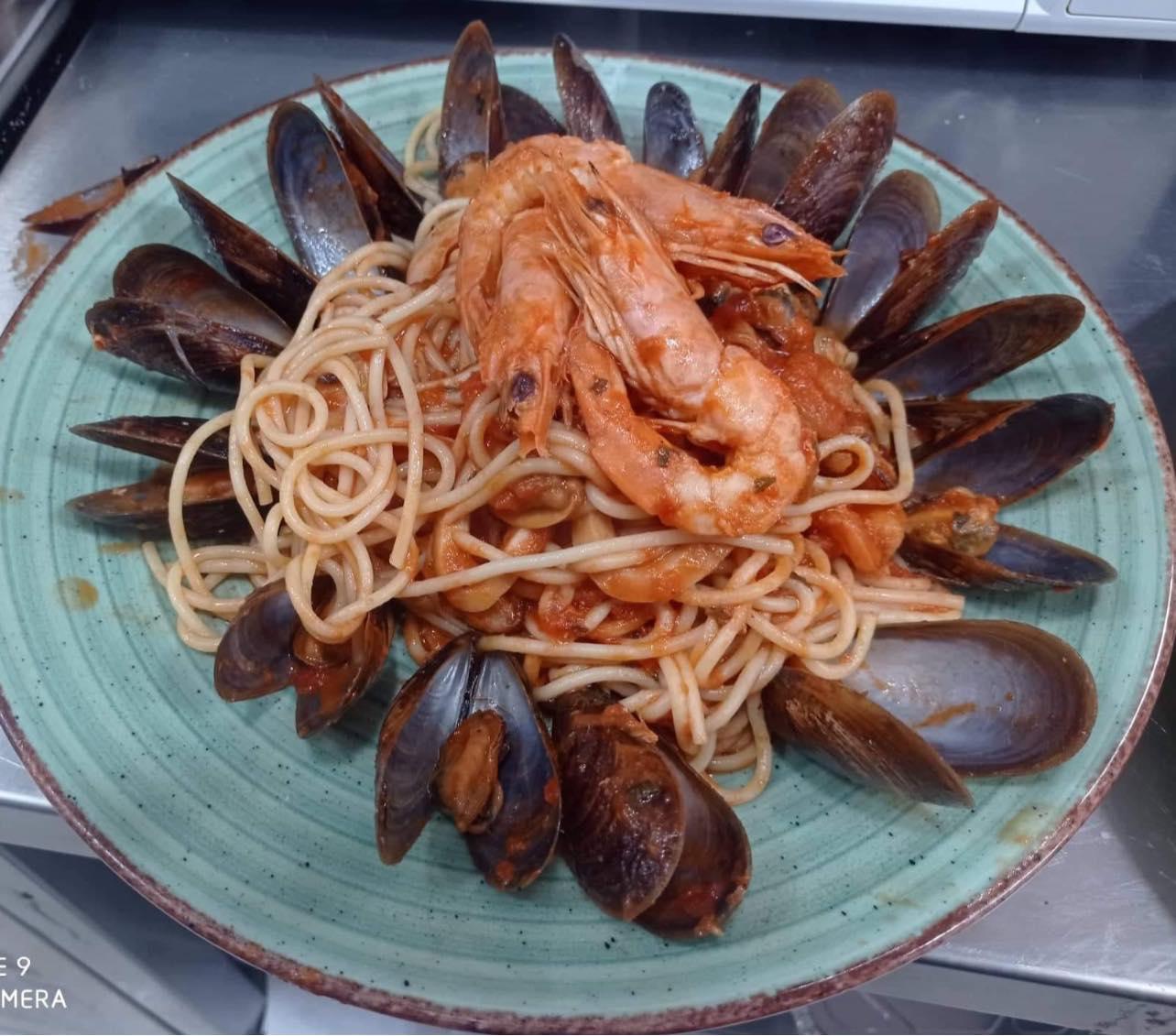 Caldera Seaside Restaurant: Authentic flavours with a beach view in ...