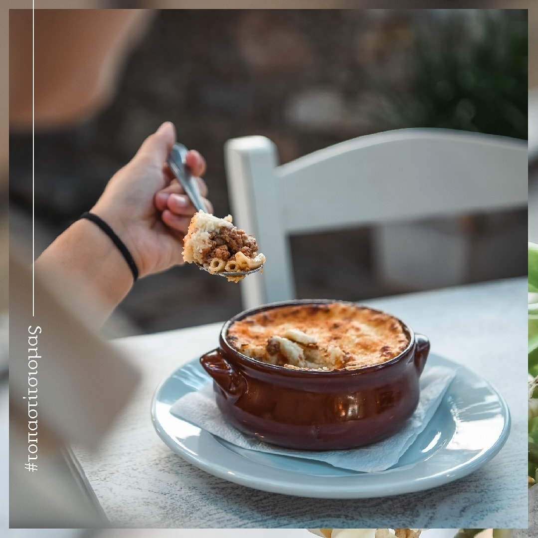 Christini's: Delicious dishes in a beautiful courtyard! - Discover Crete