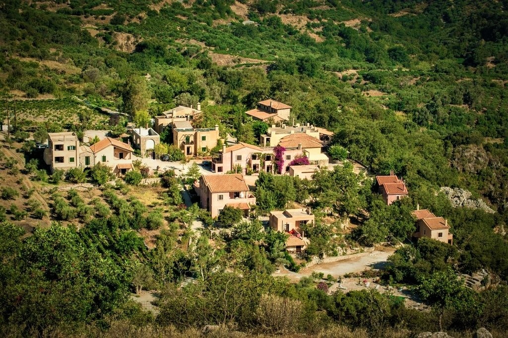 Enagron: Discover the Mountain Village of Axos! - Discover Crete