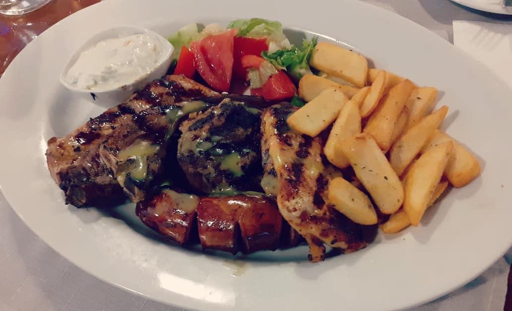 Hercules: Simple and delicious... with a view of the sea! - Discover Crete