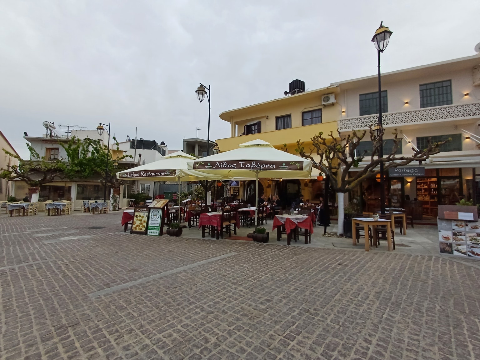 Mochos: A Unique Musical Tradition - Discover Crete