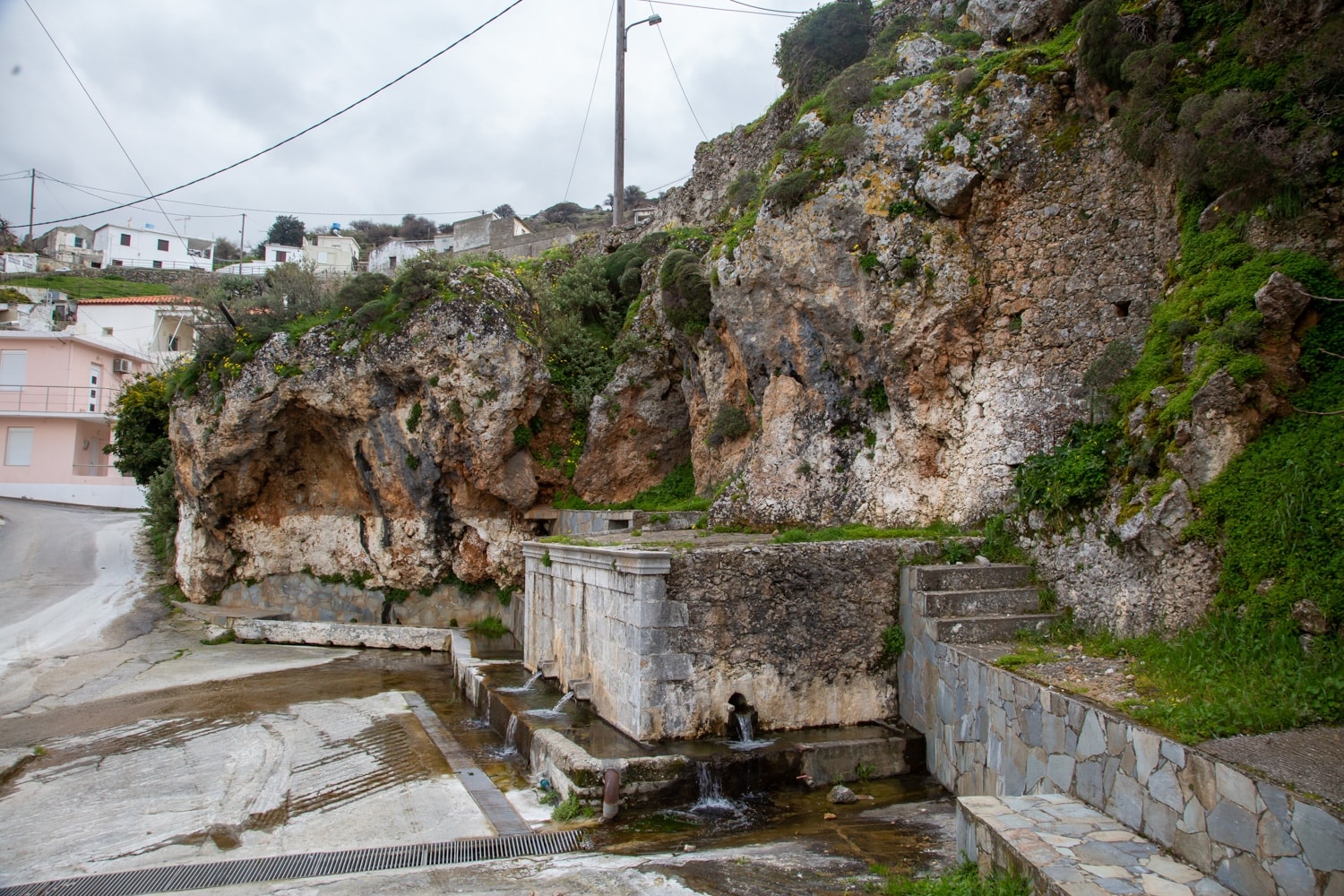 Nithavri: A Vibrant Village in the Amari Valley - Discover Crete