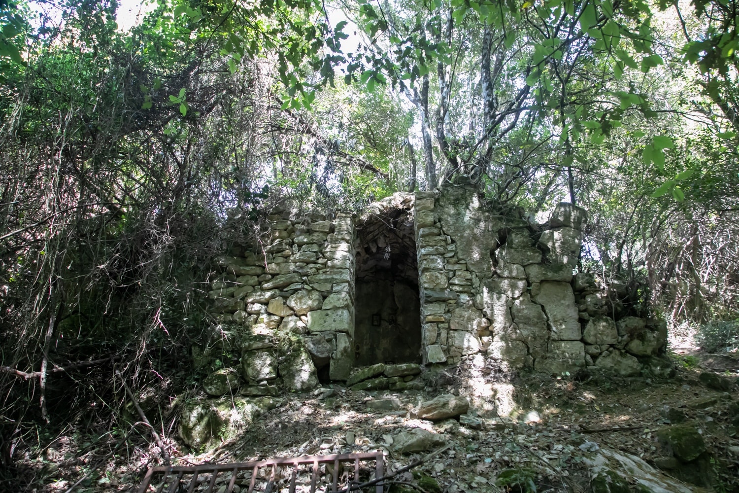 Pantanassa, Amari: Welcoming You with an Icon of the Virgin Mary ...