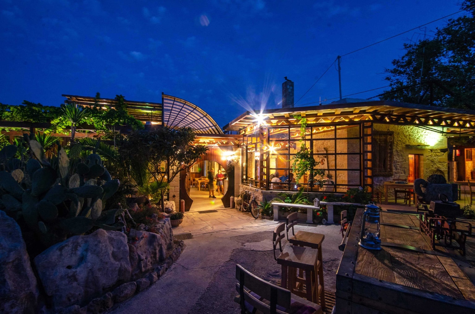 Gramvousa Restaurant: The essential stop in Kalyviani Kissamos ...