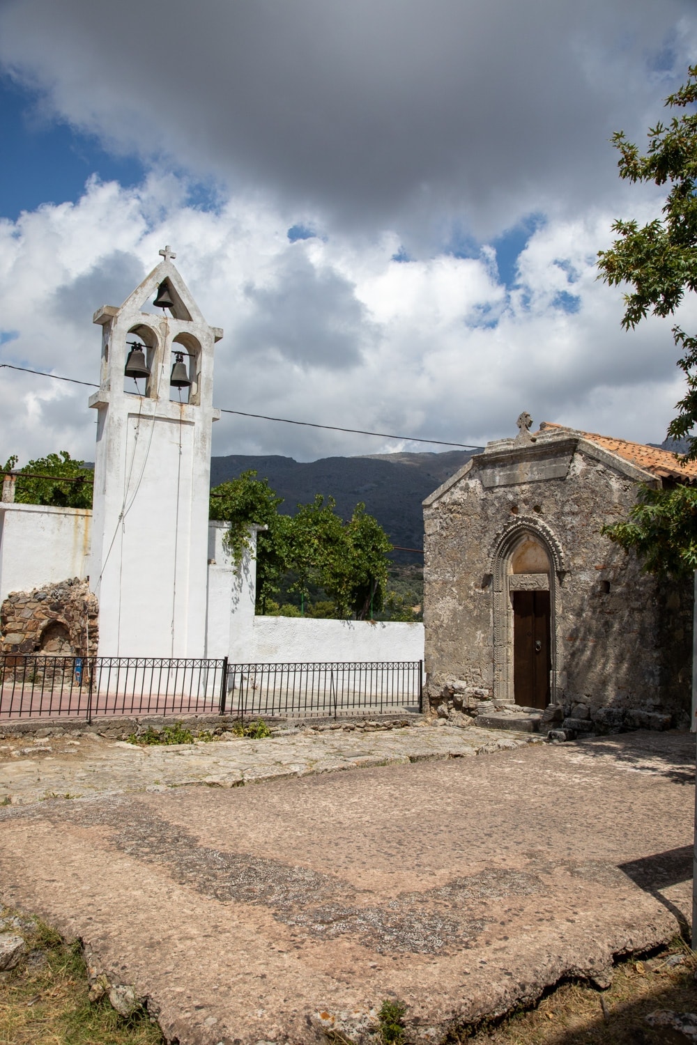 The Church of Panagia Throniotissa (Thronos) - Discover Crete